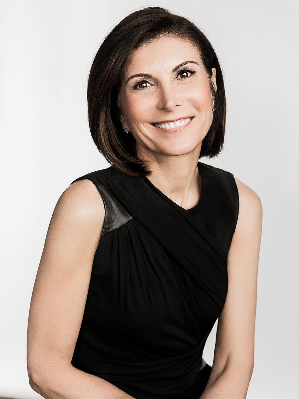 Re-Imagineer: Claudia Poccia - ROAR forward